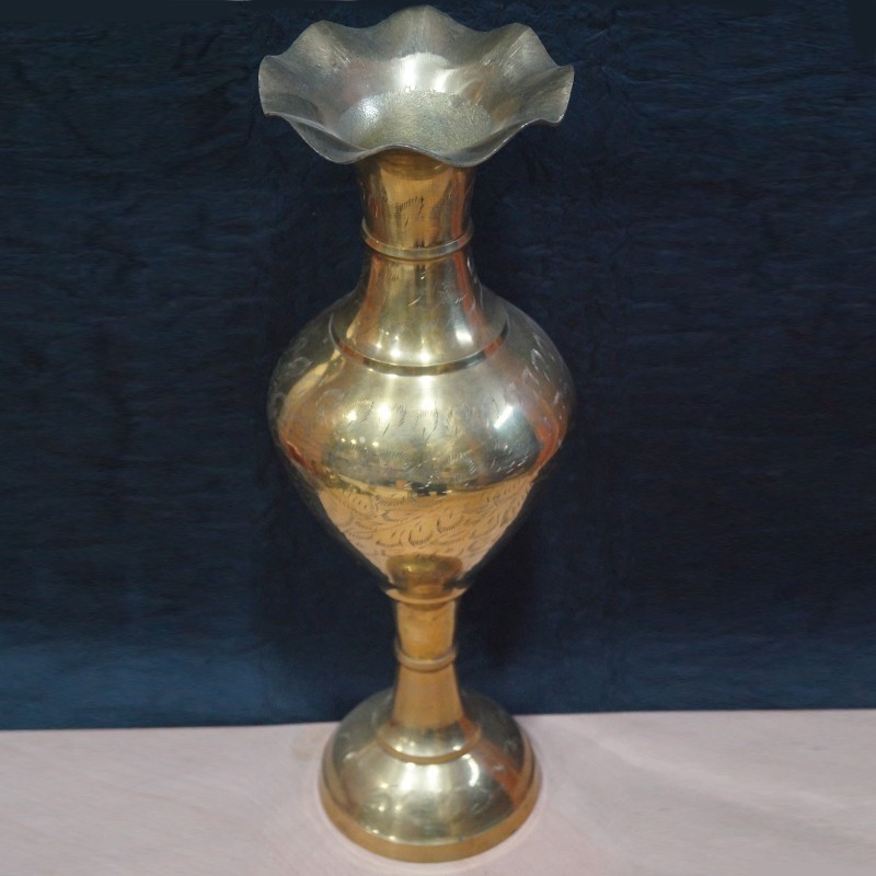 Buy Flower shaped opening brass flower vase